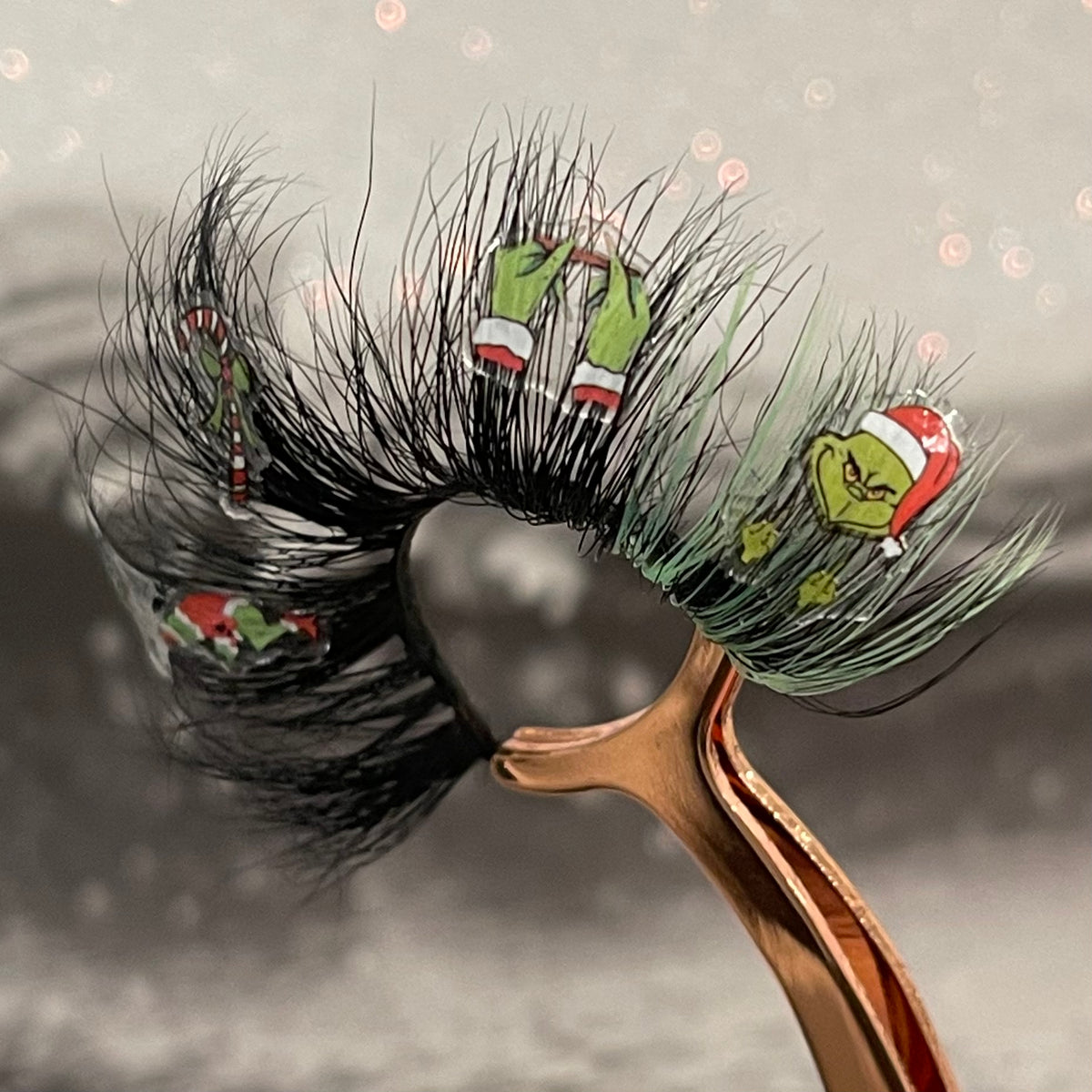 Naughty Grinch Lashes – fabulashbyant